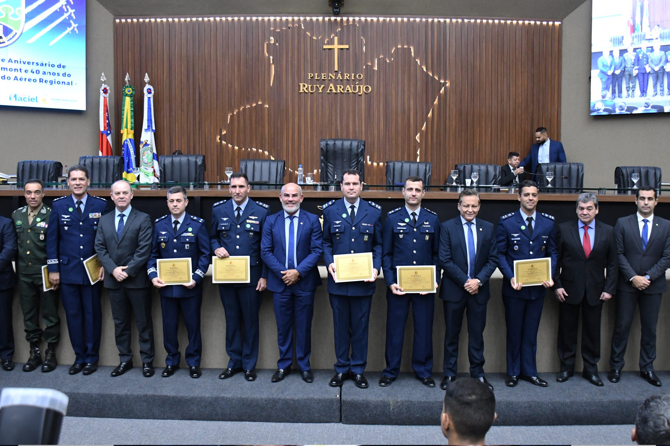 ALEAM - Sessão Especial solicitada pelo deputado Cabo Maciel homenageia ...